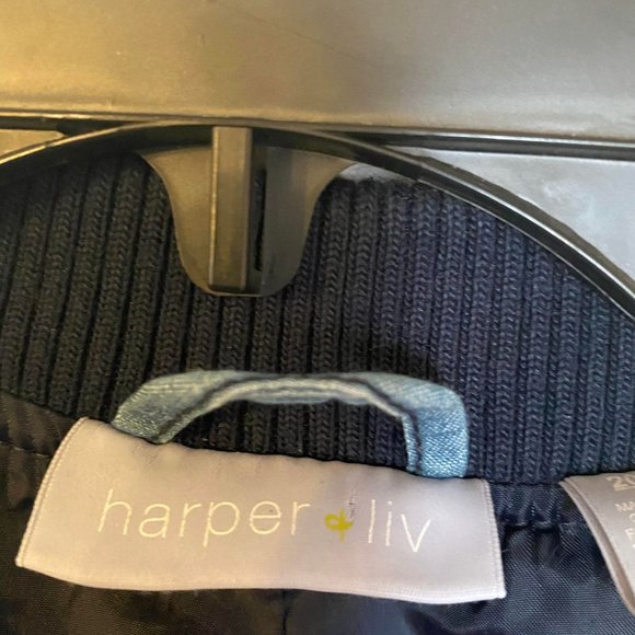 Harper + Liv | Jackets & Coats | Euc Harper Liv Quilted Blue Denim Zip ...